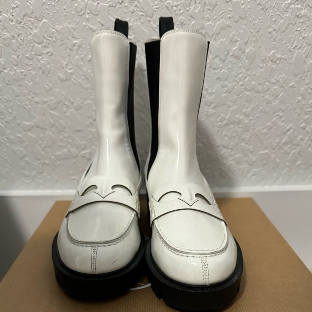 Christian Louboutin Montezu Lug Patent-Leather Chelse… - Gem